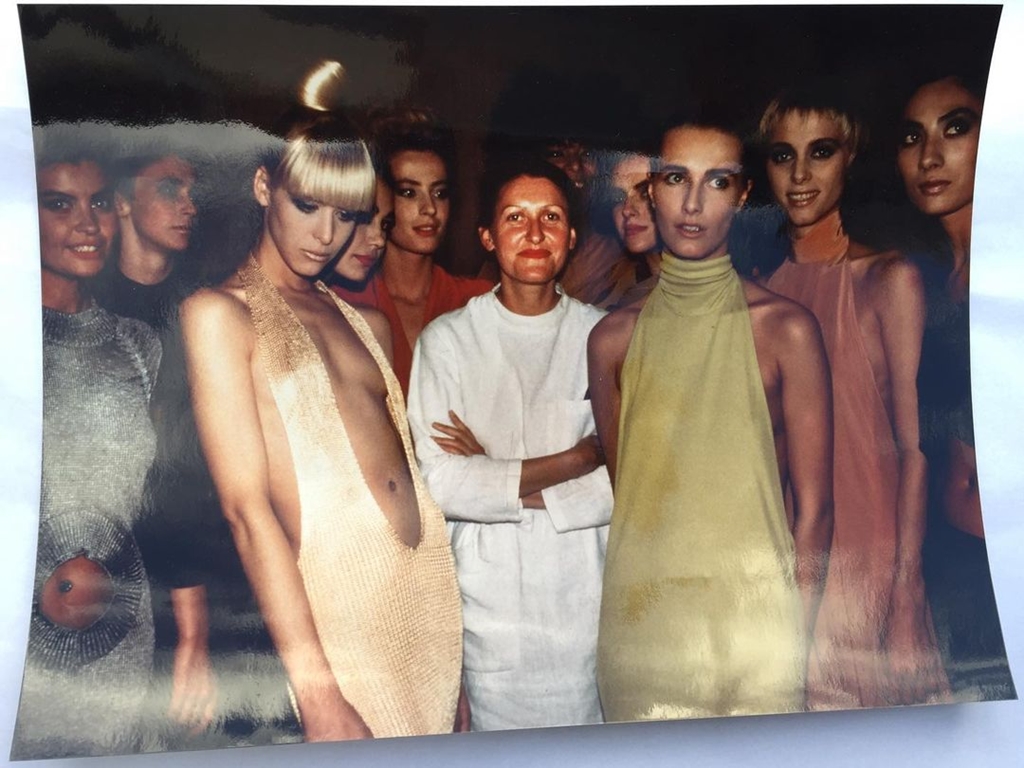 เจาะเรื่องราว Adeline André ดีไซเนอร์ระดับตำนานที่มีชื่อโชว์ปิดท้ายโอต ...