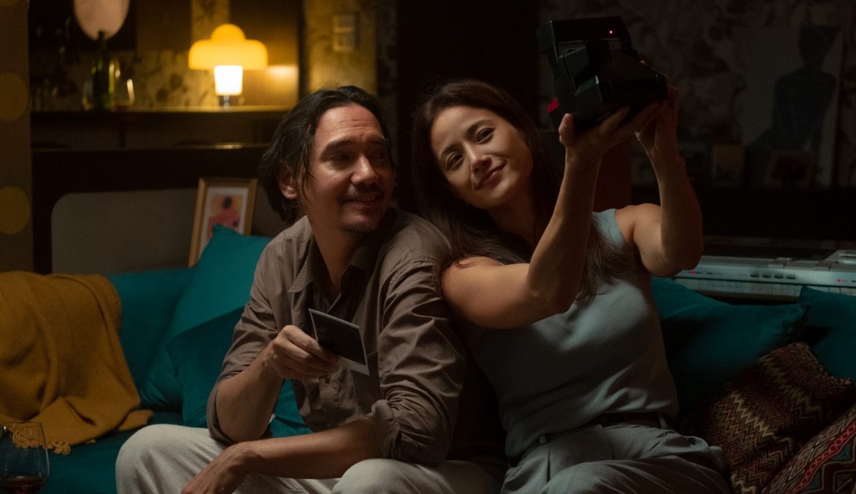 ‘น้ำฝน-กุลณัฐ’ กับบทบาท ‘ลิลลี่’ ใน Analog Squad ที่ปลดล็อกศักยภาพการแสดงในวัย 47 ปี